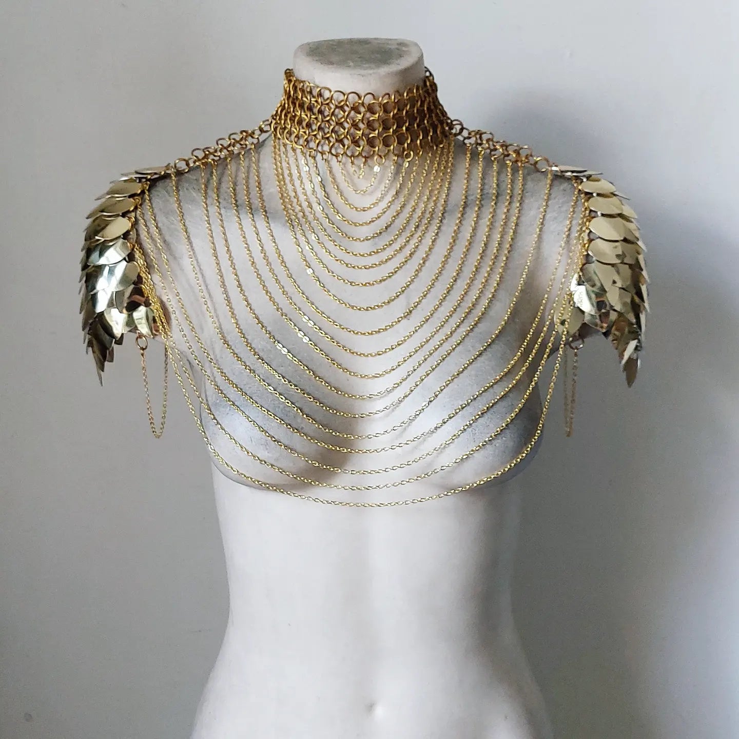 Egyptian Queen Shoulder Armour – syntheticdaisydesign